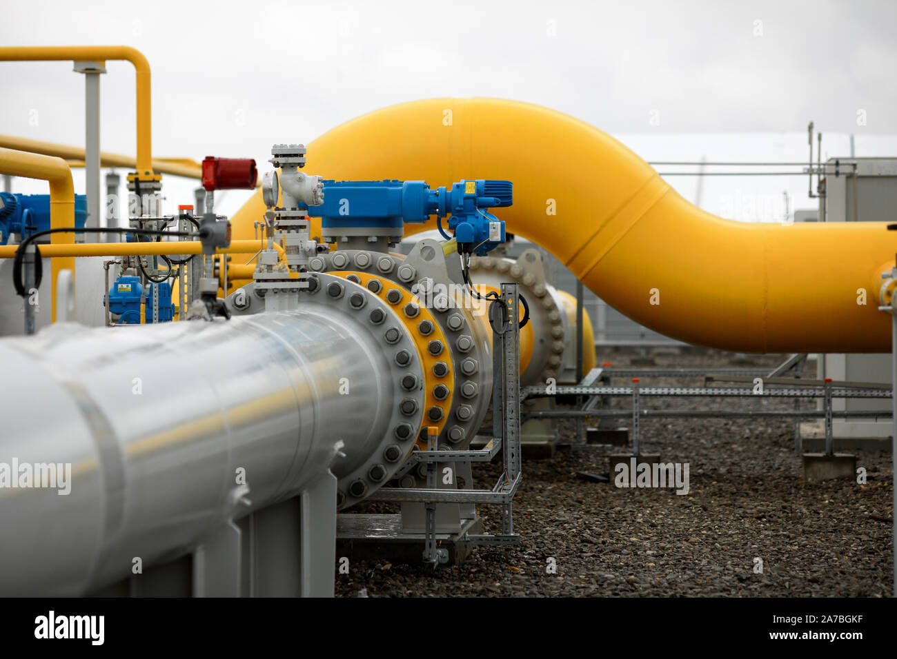 Compressor station hi-res stock photography and images - Alamy