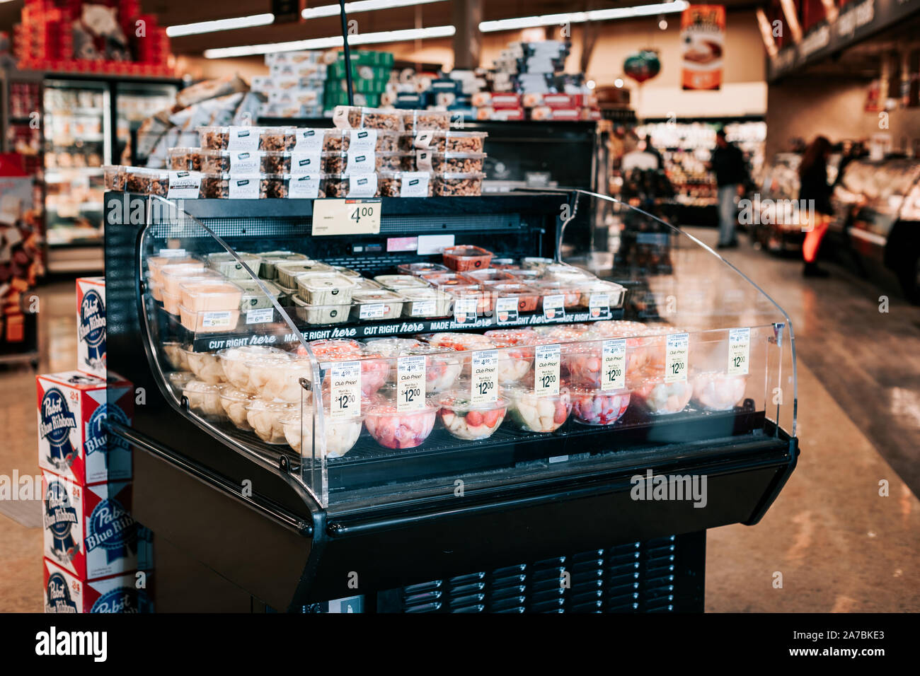 Safeway Shopping Cart High Resolution Stock Photography and Images - Alamy