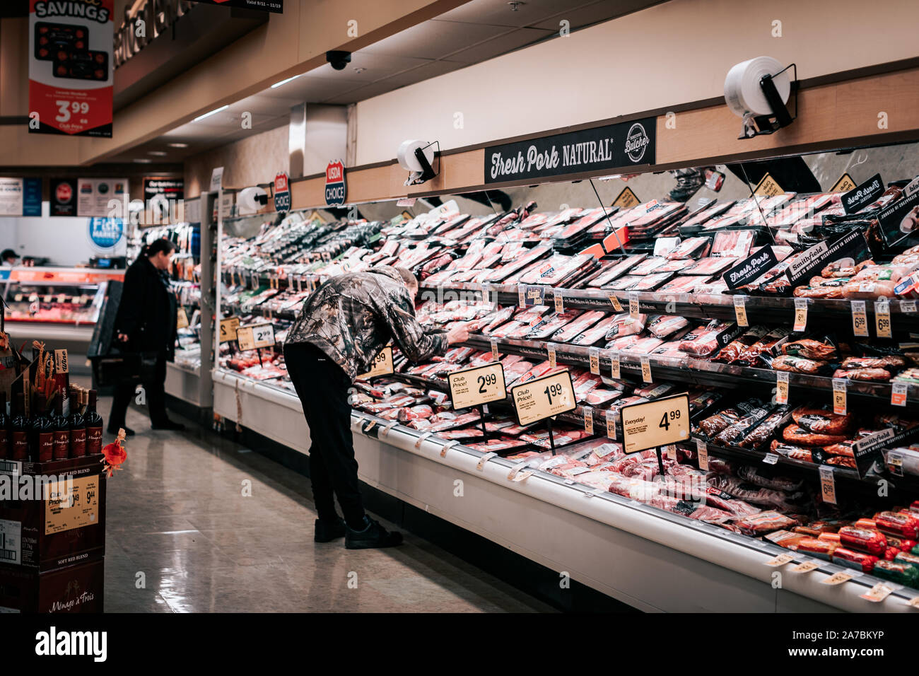 Safeway Shopping Cart High Resolution Stock Photography and Images - Alamy