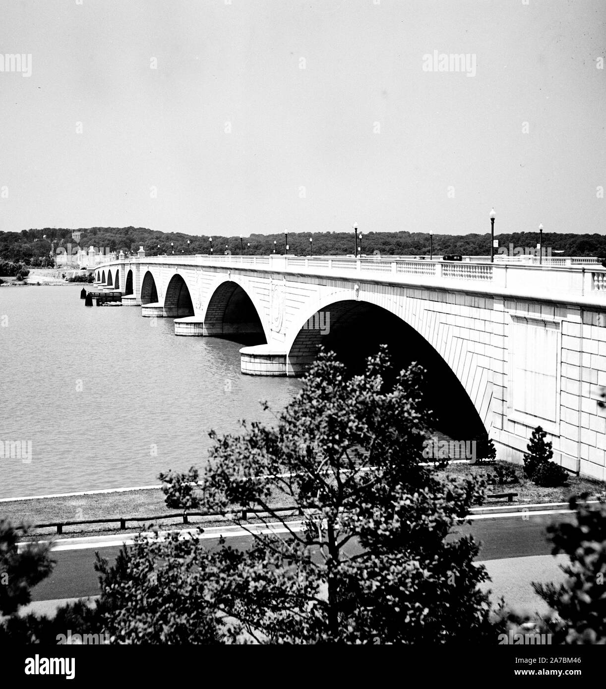 Arlington Memorial Bridge, Washington, D.C. ca. 1934 Stock Photo - Alamy