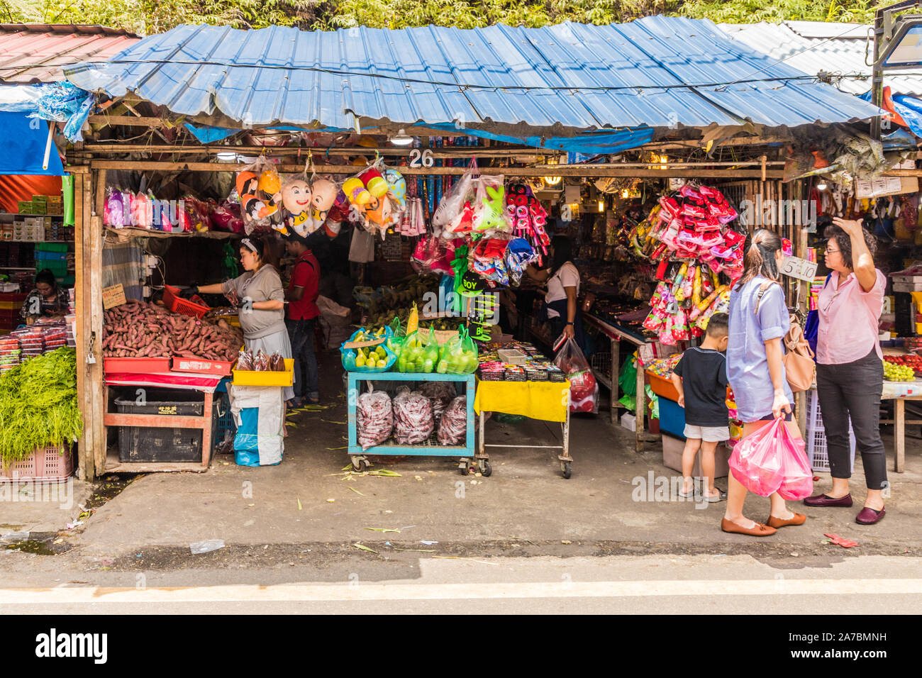 The Kea Farm Market in Cameron Highlands Stock Photo - Alamy