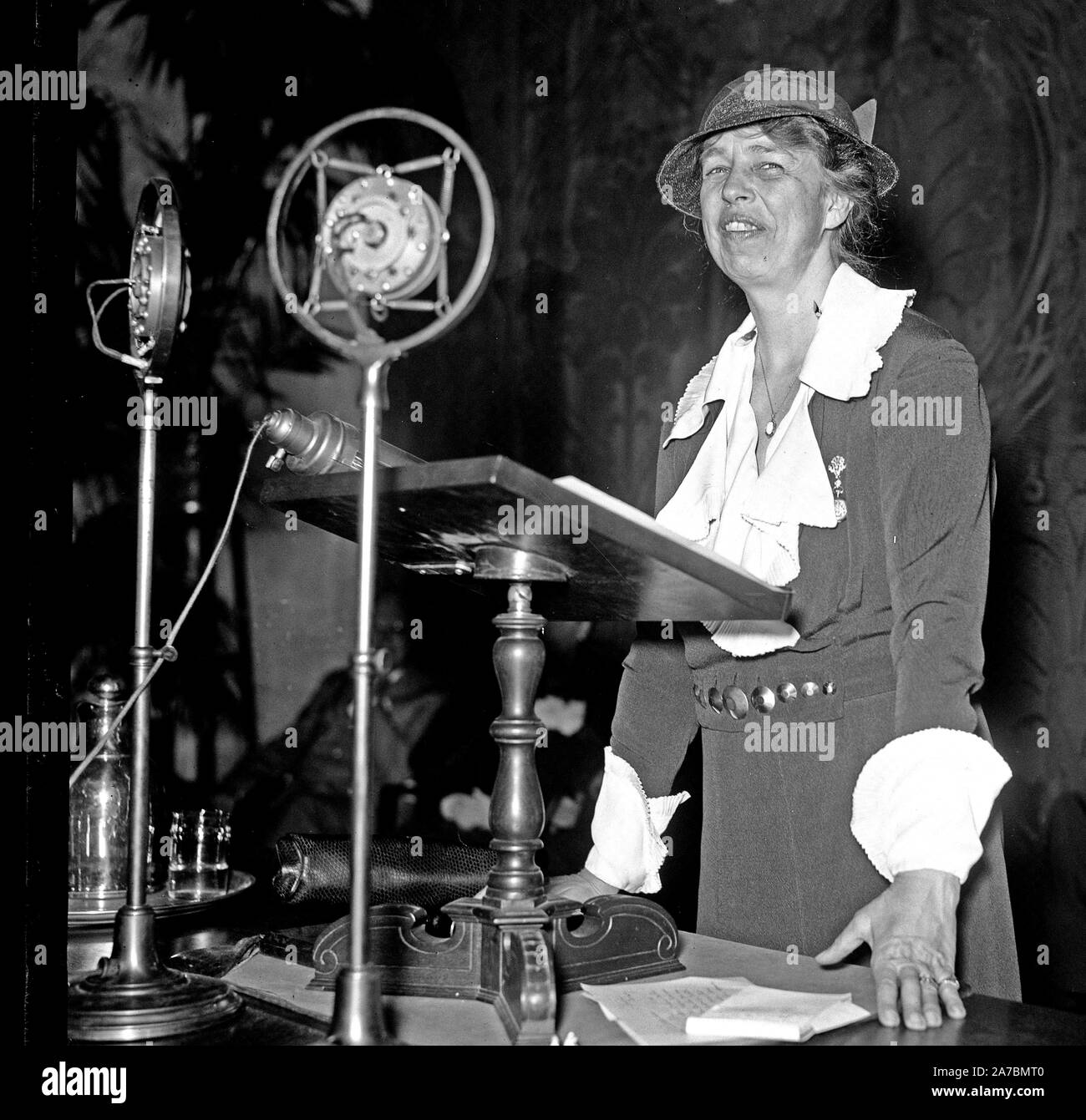 First lady red cross hi-res stock photography and images - Alamy