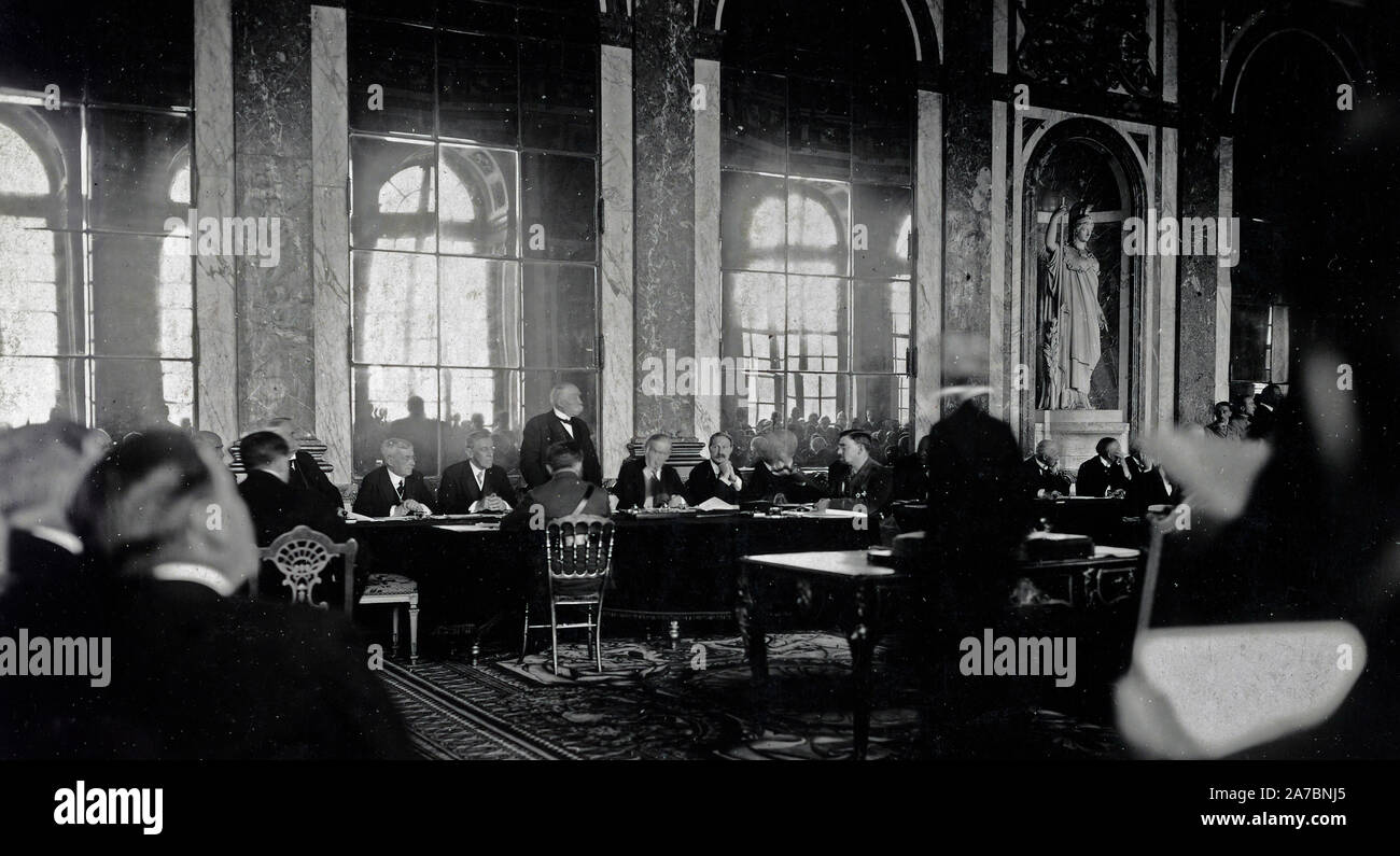 Paris peace conference 1919 wilson hi-res stock photography and images ...