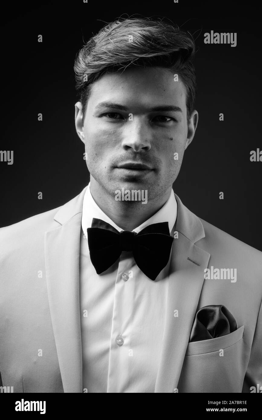 Black and white man in suit hi-res stock photography and images - Alamy