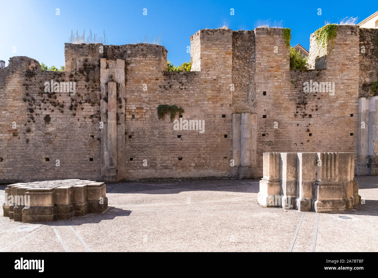 Order of cluny hi-res stock photography and images - Alamy
