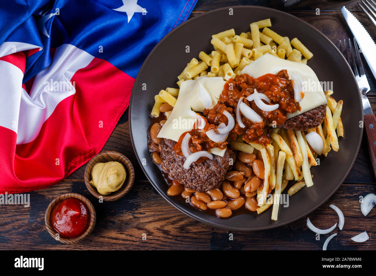 Garbage plate dish Stock Photo - Alamy