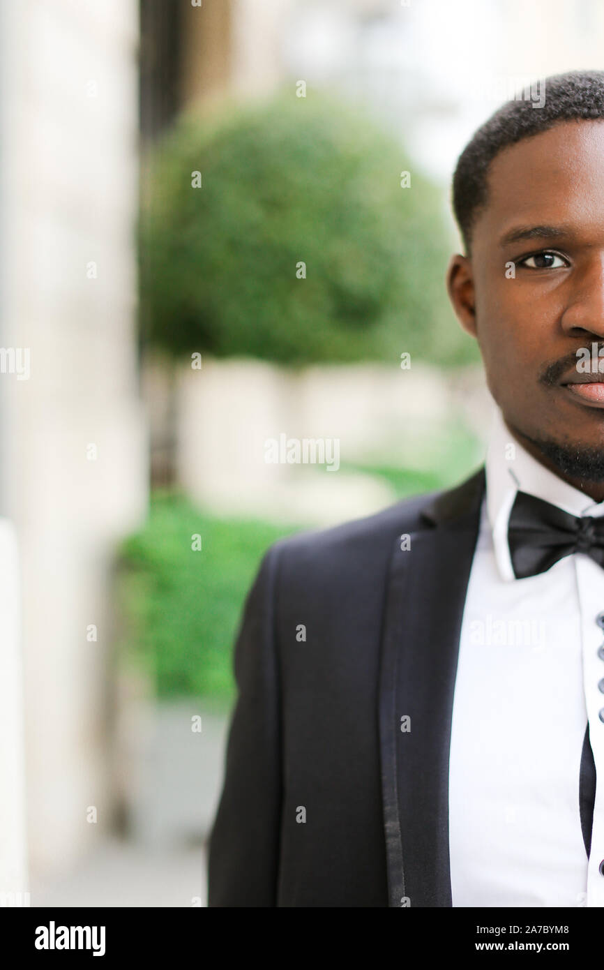 Business man classic suit hi-res stock photography and images - Alamy