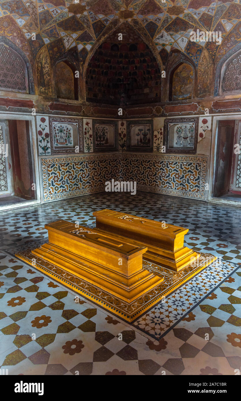 Cenotaphs of Hamida Banu Begum, Dara Shikoh etc. in a side room at ...