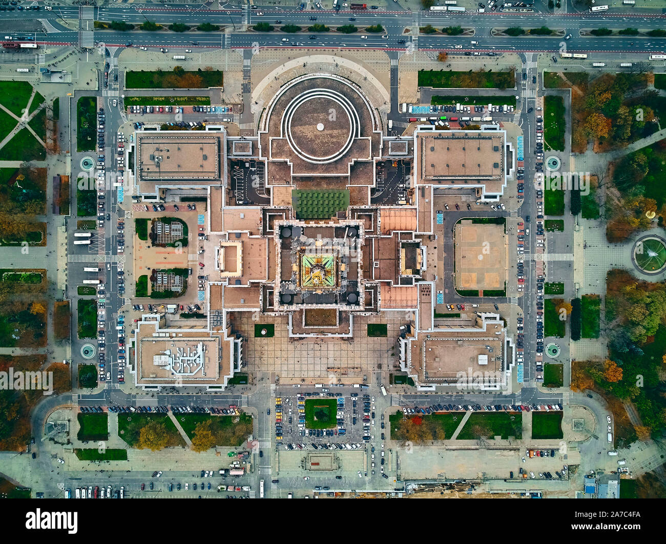 Look down height hi-res stock photography and images - Alamy