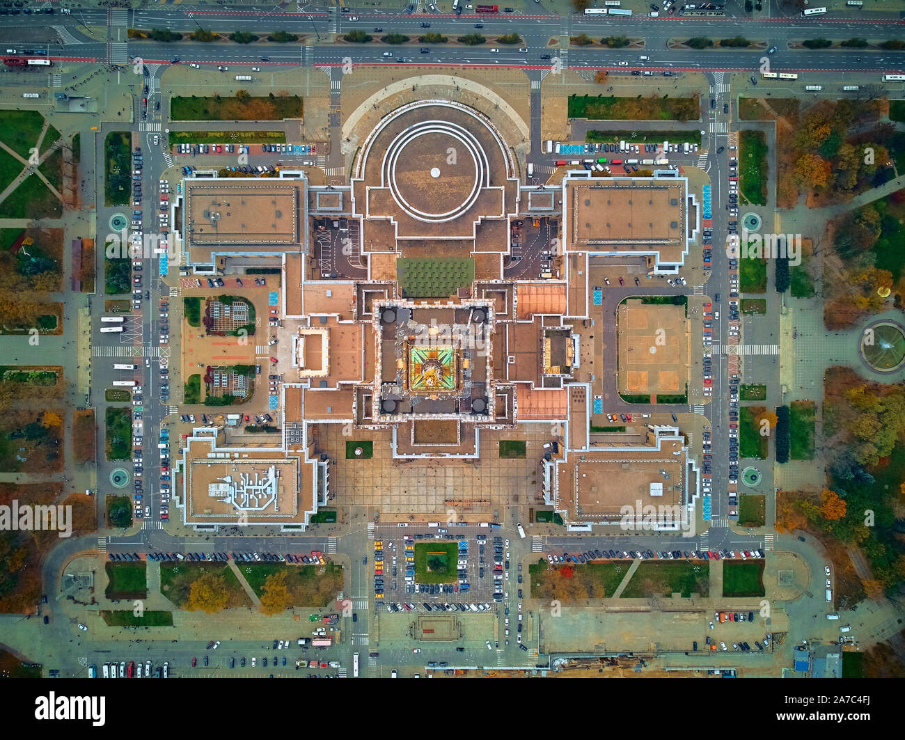 Look down height hi-res stock photography and images - Alamy
