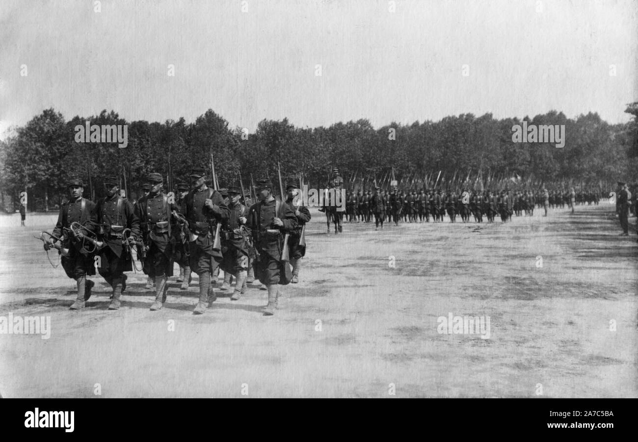 Old French WW1 postcard, possibly taken at The Somme (photographer ...