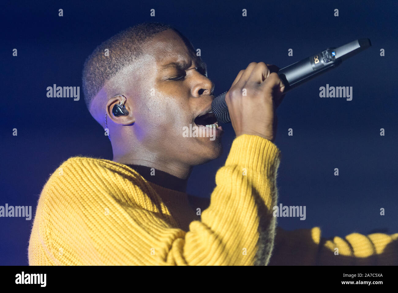 Daniel caesar singer hi-res stock photography and images - Alamy