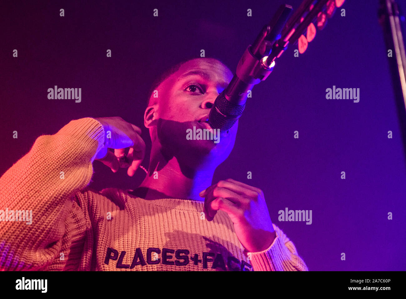 Daniel caesar concert hi-res stock photography and images - Alamy