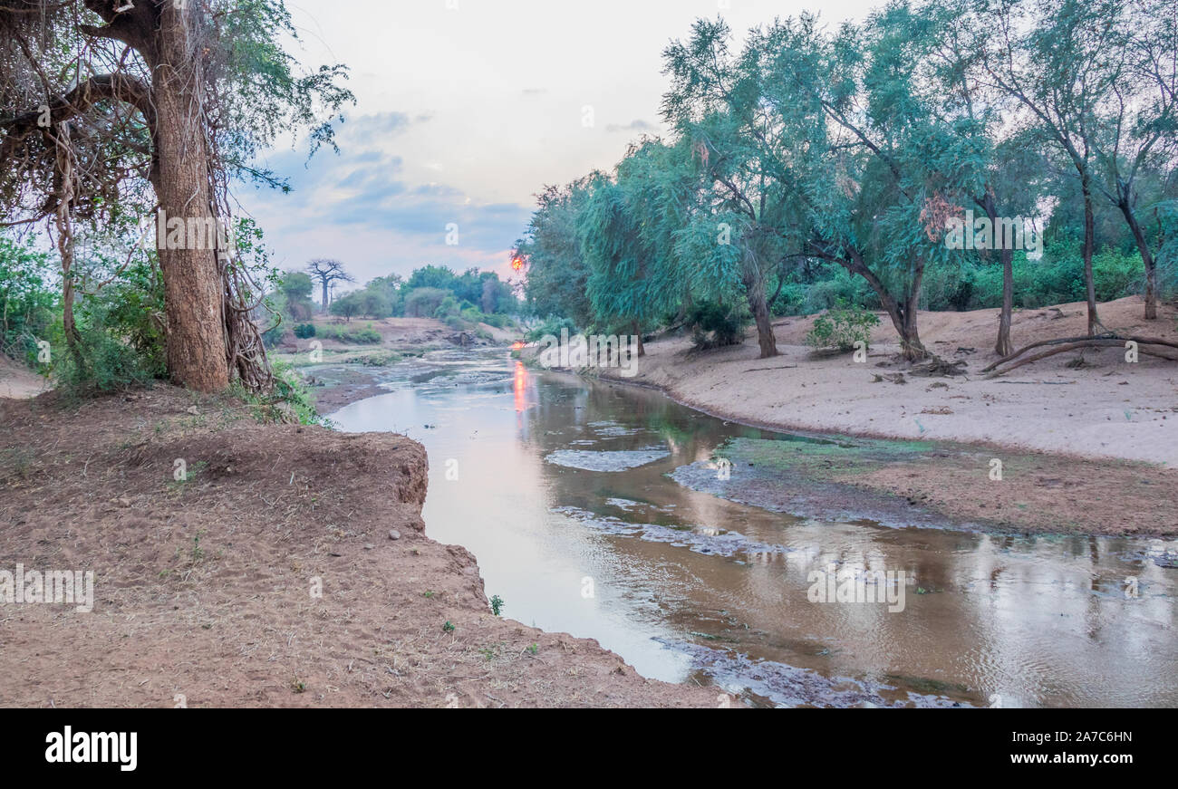 Dawn over the Luvuvhu river in the northern Kruger National Park in ...