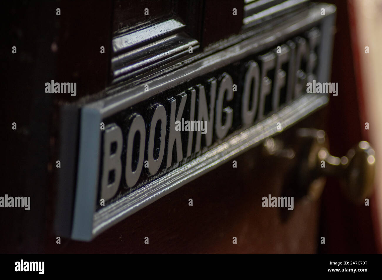 Booking office hi-res stock photography and images - Alamy