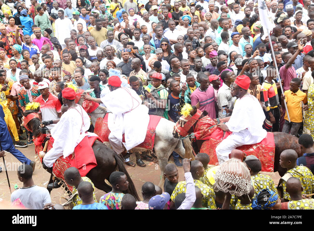Nigerian head gear hi-res stock photography and images - Alamy