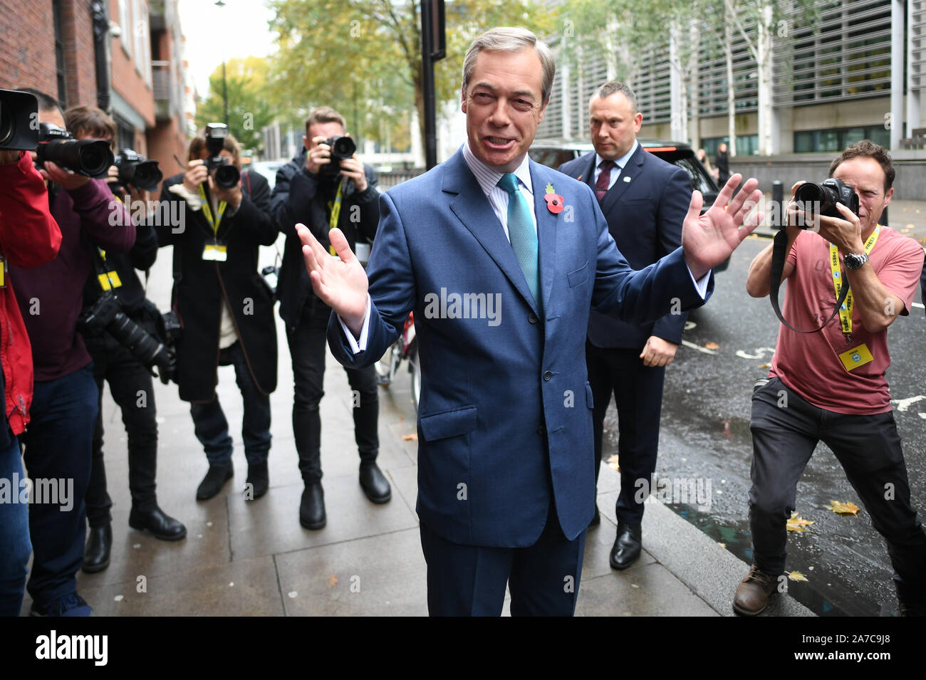 Nigel Farage arrives at the Brexit Party's General Election campaign ...