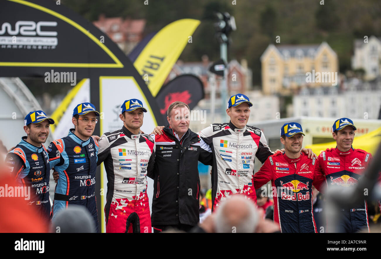 Drivers presentation hi-res stock photography and images - Alamy