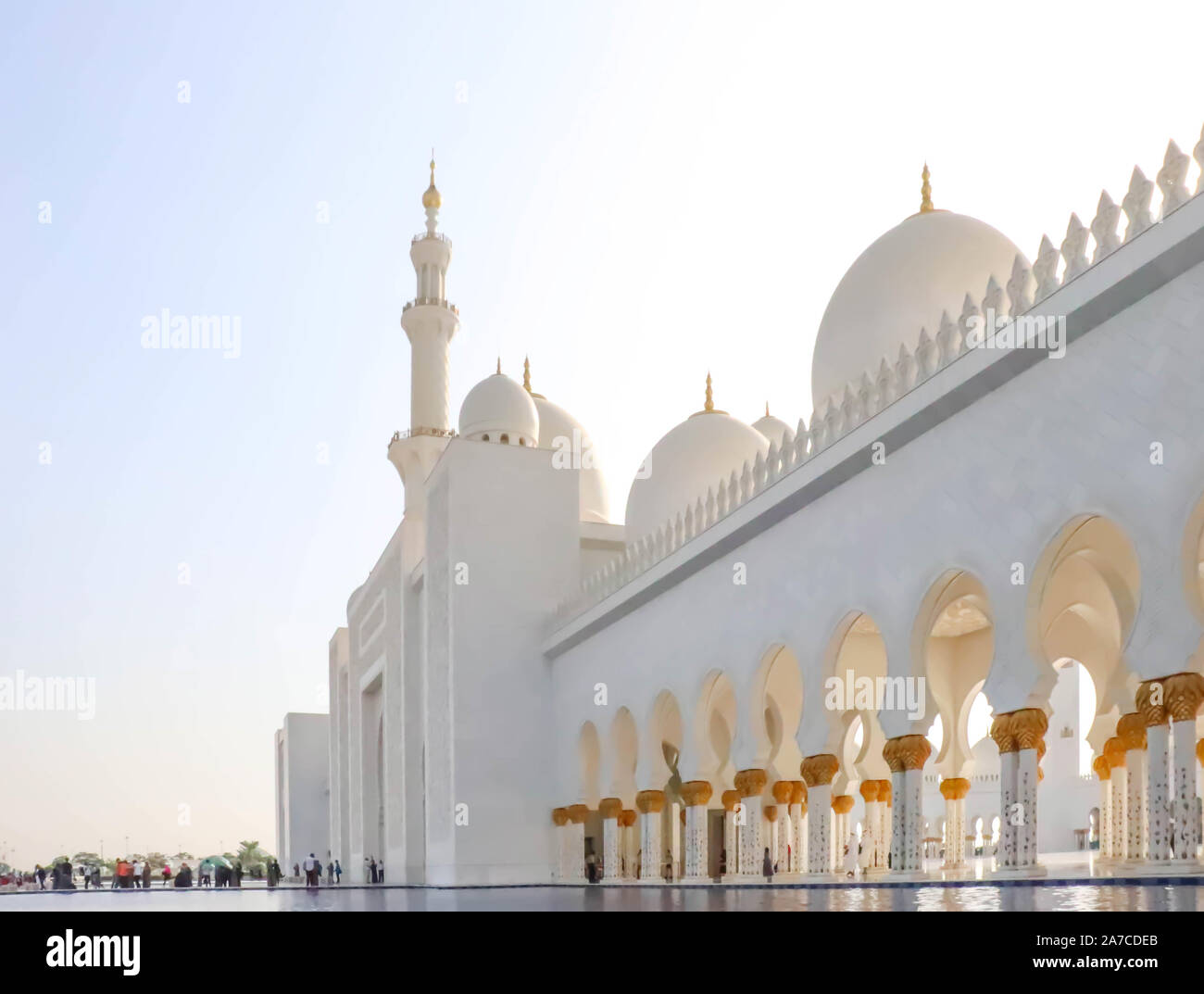 Abu Dhabi, UAE December 27/2018 Sheikh zayed mosque. United arab ...