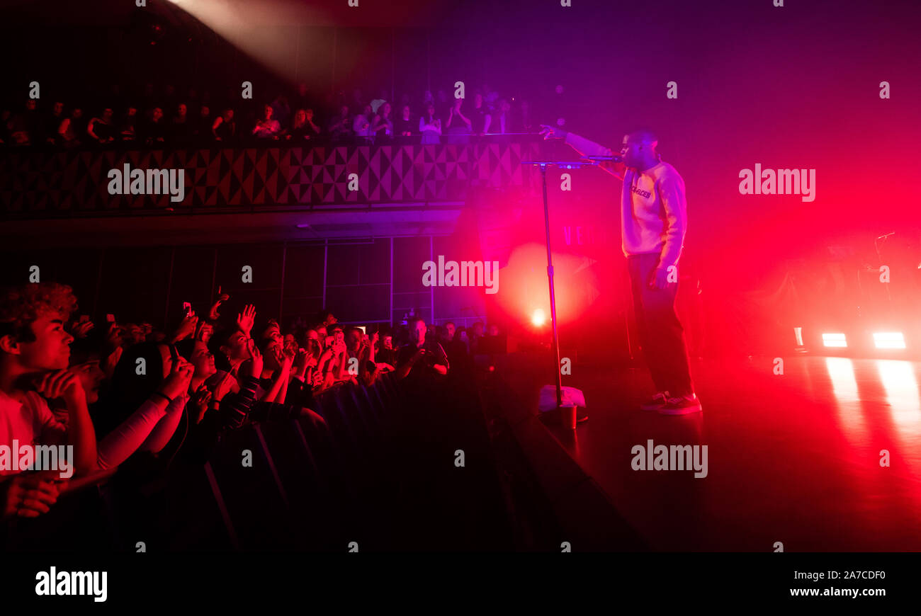 Daniel caesar hi-res stock photography and images - Alamy