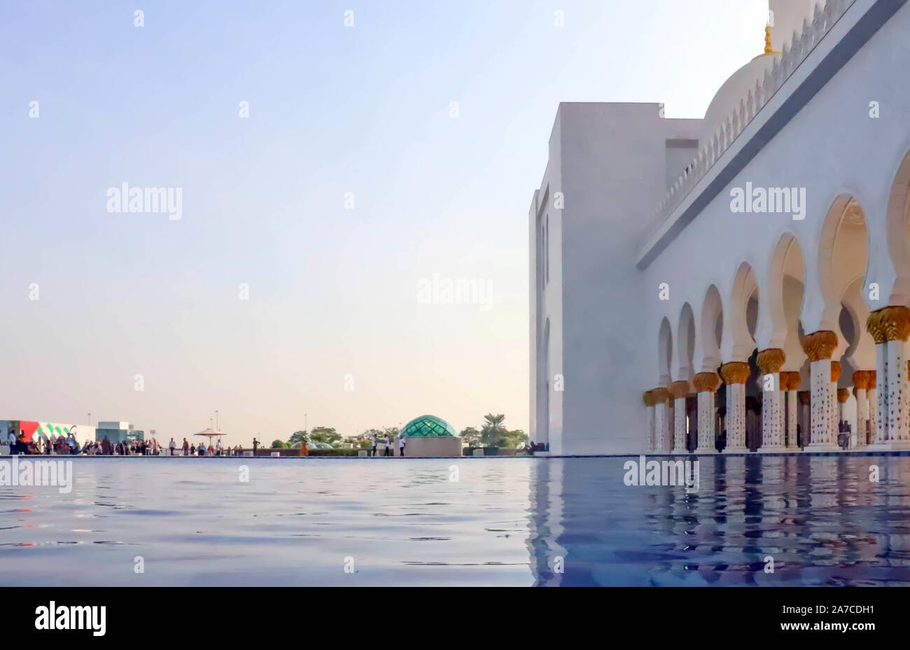 Abu Dhabi, UAE December 27/2018 Sheikh zayed mosque. United arab ...