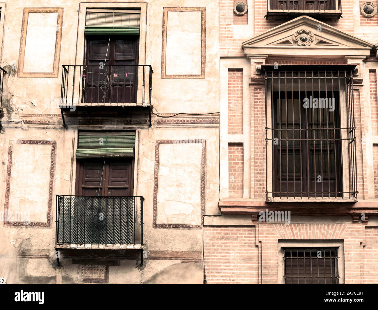 Louvered Wooden Facade High Resolution Stock Photography and Images - Alamy