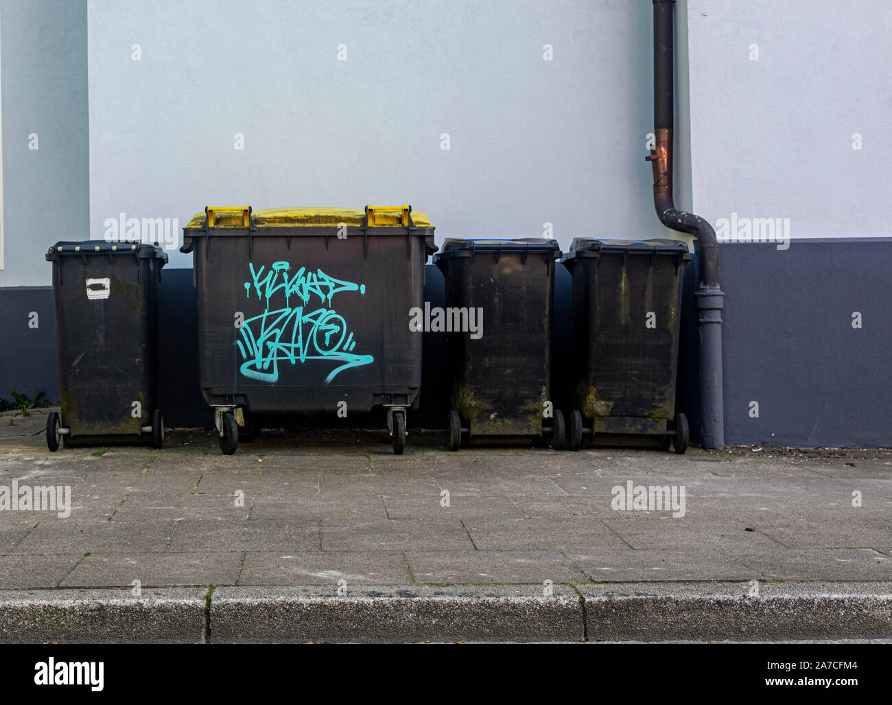 New trash containers hi-res stock photography and images - Alamy