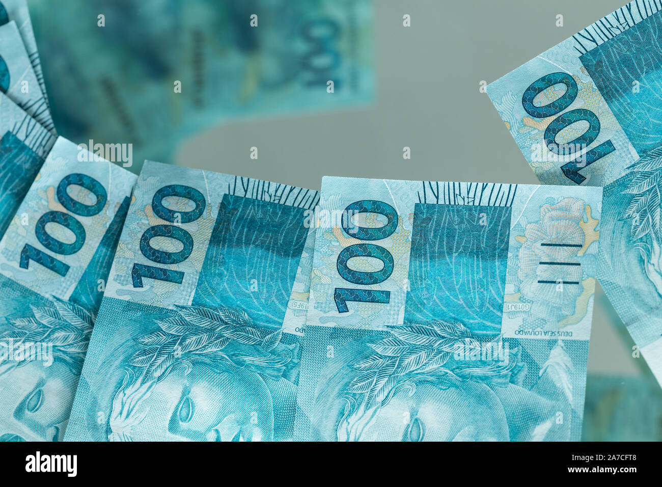 Brazilian money, High denomination banknotes 100 reais Stock Photo - Alamy