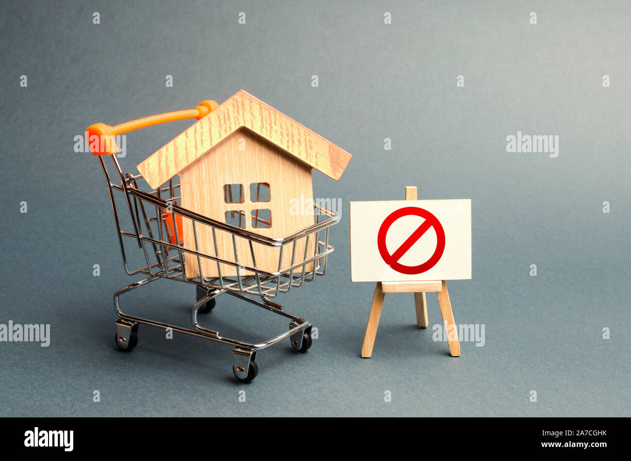 Unavailable assets hi-res stock photography and images - Alamy