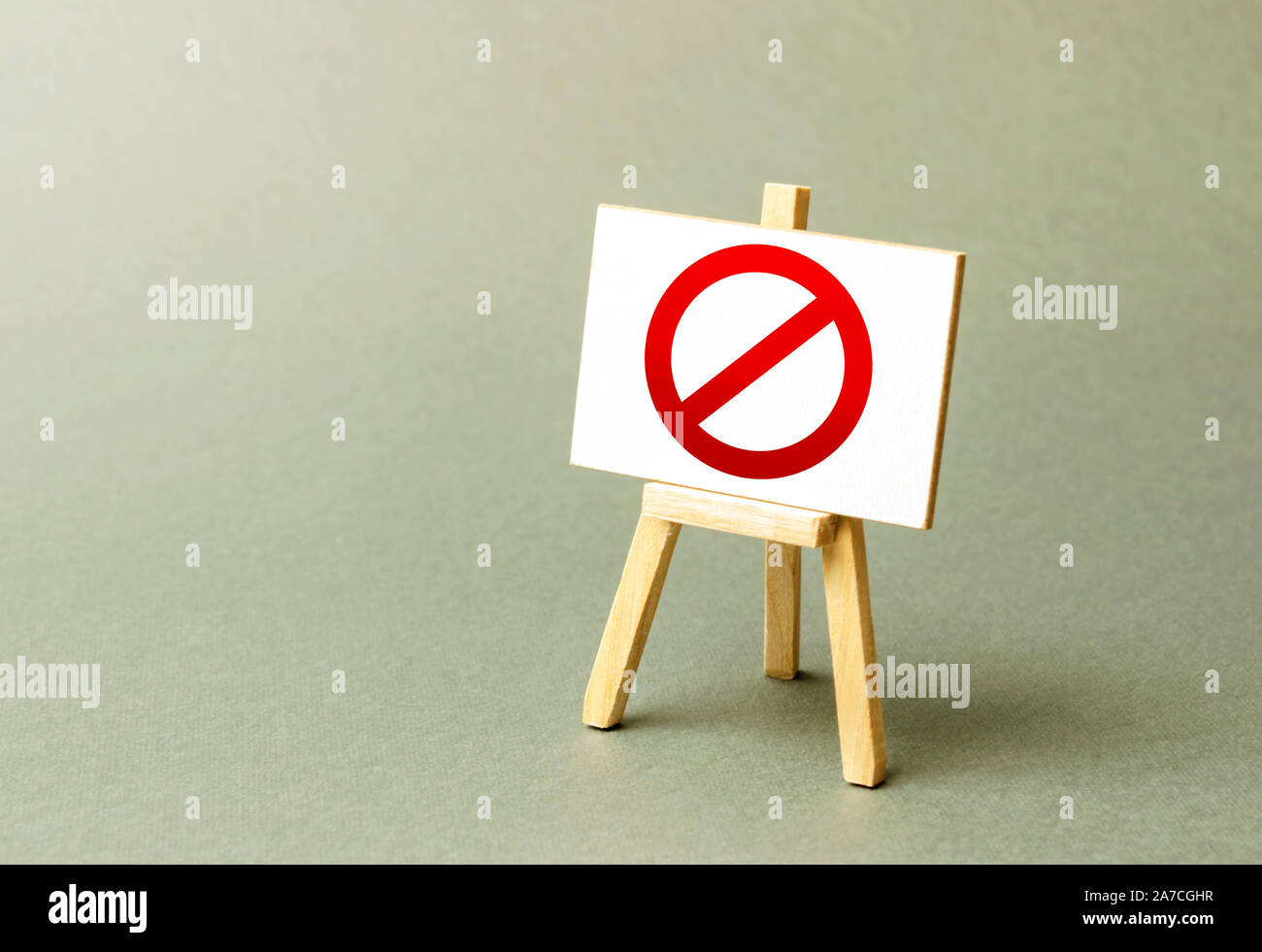 Red international prohibition sign hi-res stock photography and images ...