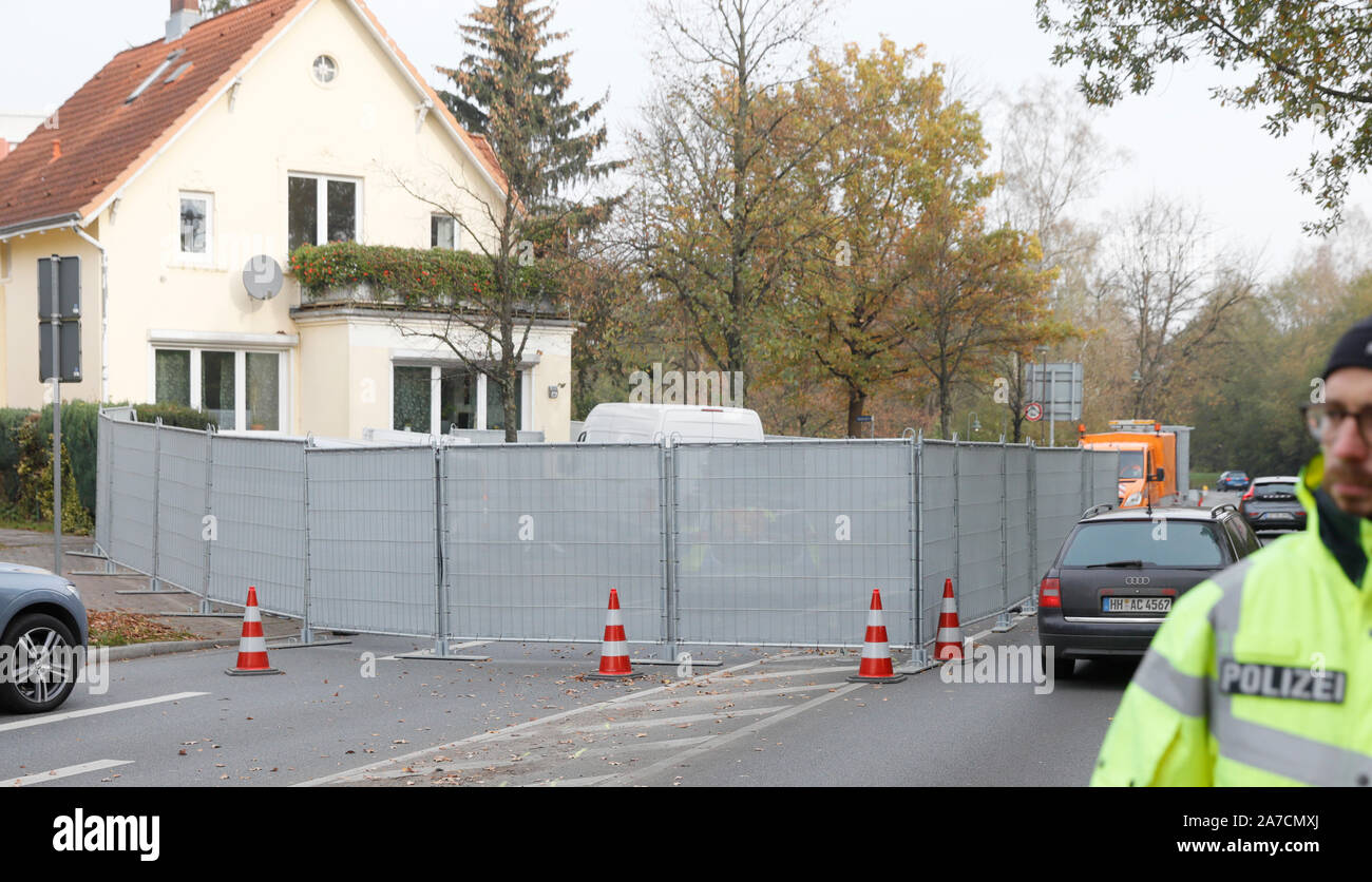 Public autopsy hi-res stock photography and images - Alamy