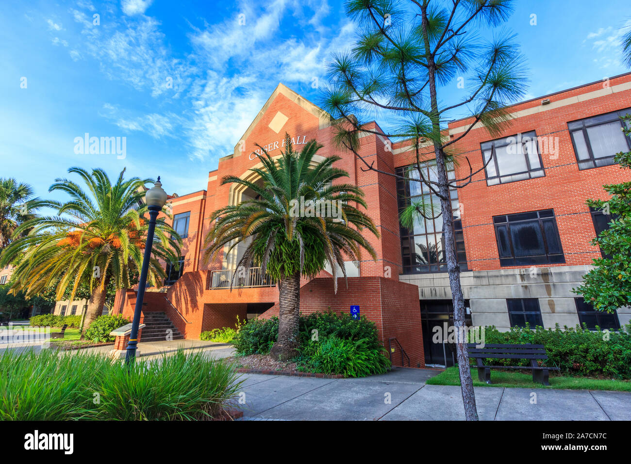 Plaza of the americas gainesville hi-res stock photography and images ...