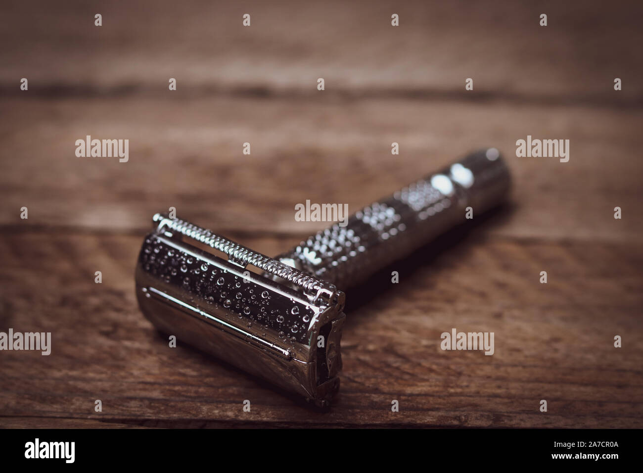 Old shaver hi-res stock photography and images - Alamy