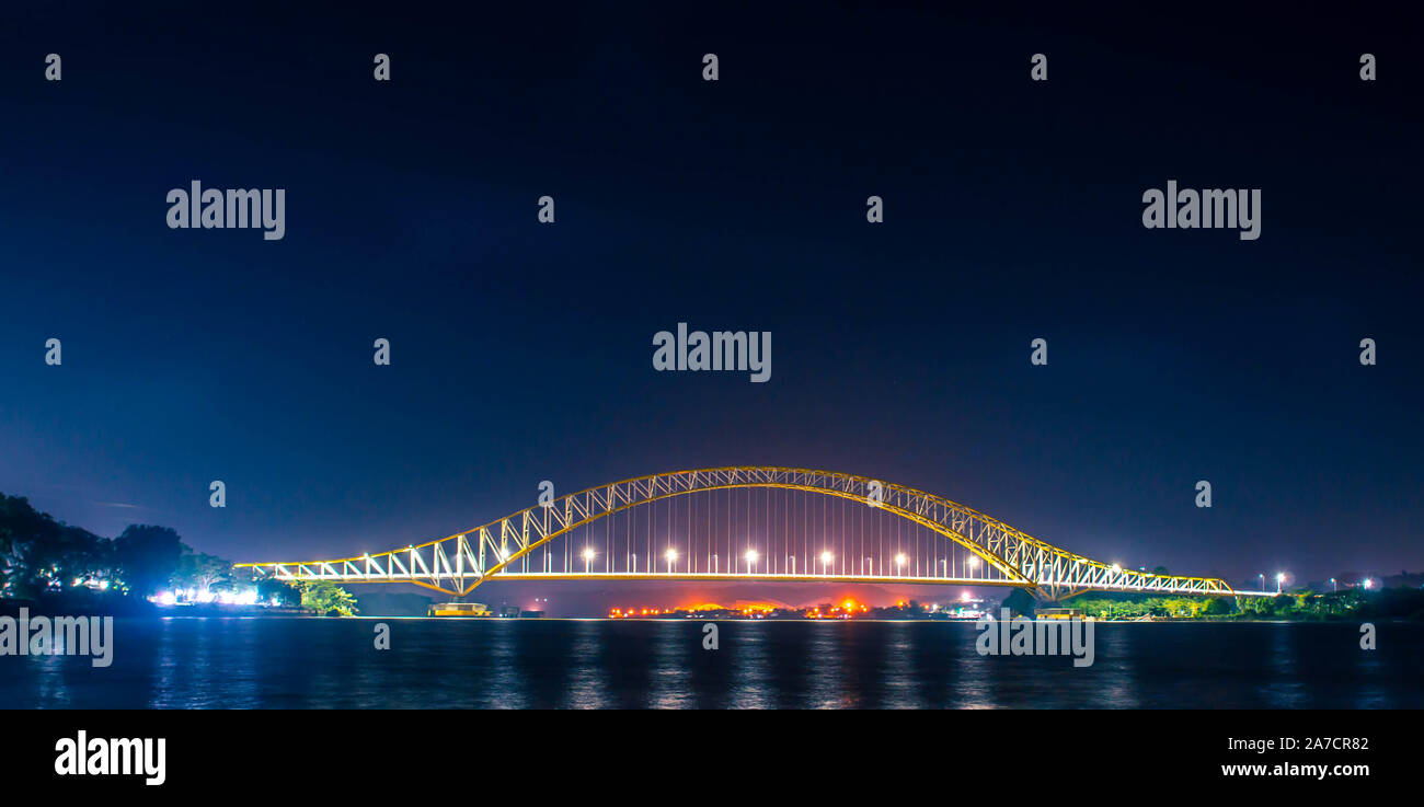 Kutai Kartanegara Bridge crossing Mahakam River in Tenggarong, East ...