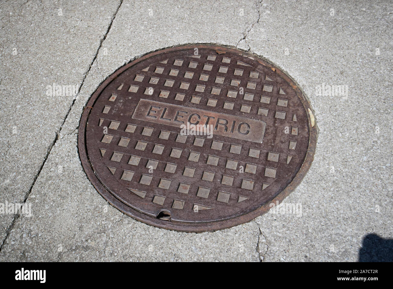 Access iron manhole manhole hi-res stock photography and images - Alamy