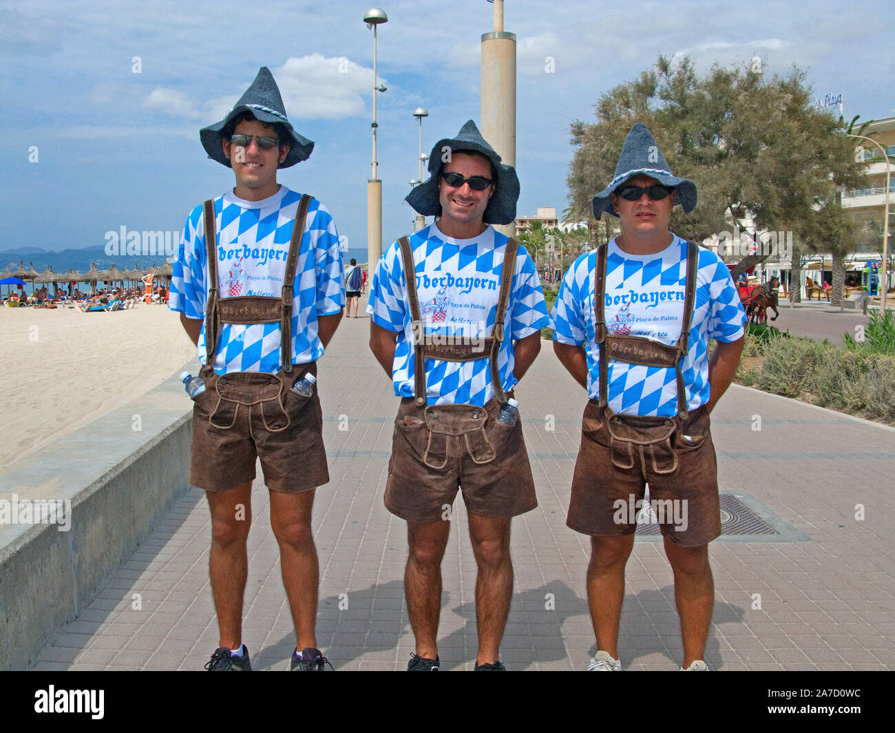 Spanish Seppl advertising with bavarian costumes for disco "Oberbayern ...