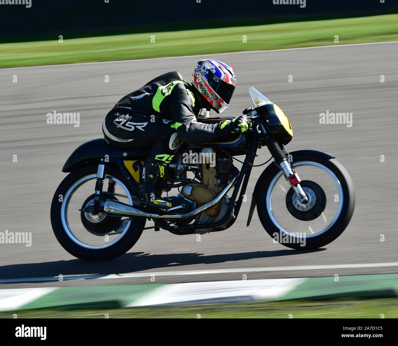 Howie mainwaring smart hi-res stock photography and images - Alamy