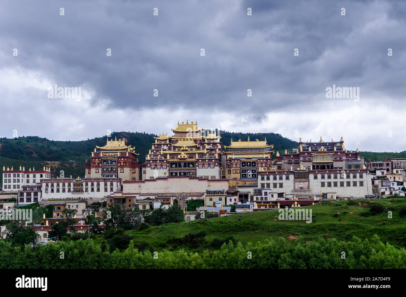 The Ganden Sumtseling Monastery, Shangri-La. Yunnan, China Stock Photo ...