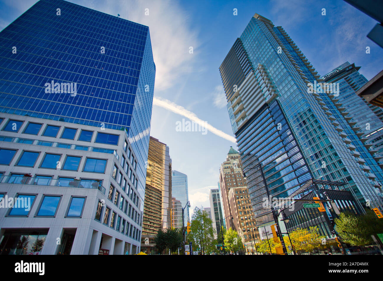 Canada place architecture hi-res stock photography and images - Alamy