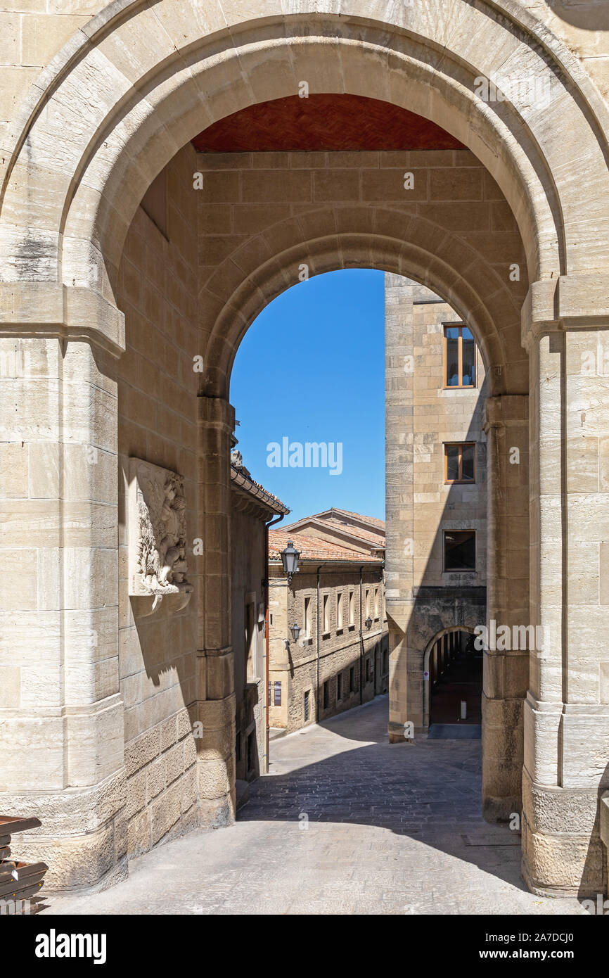 Stone arch access gate in san marino hi-res stock photography and ...