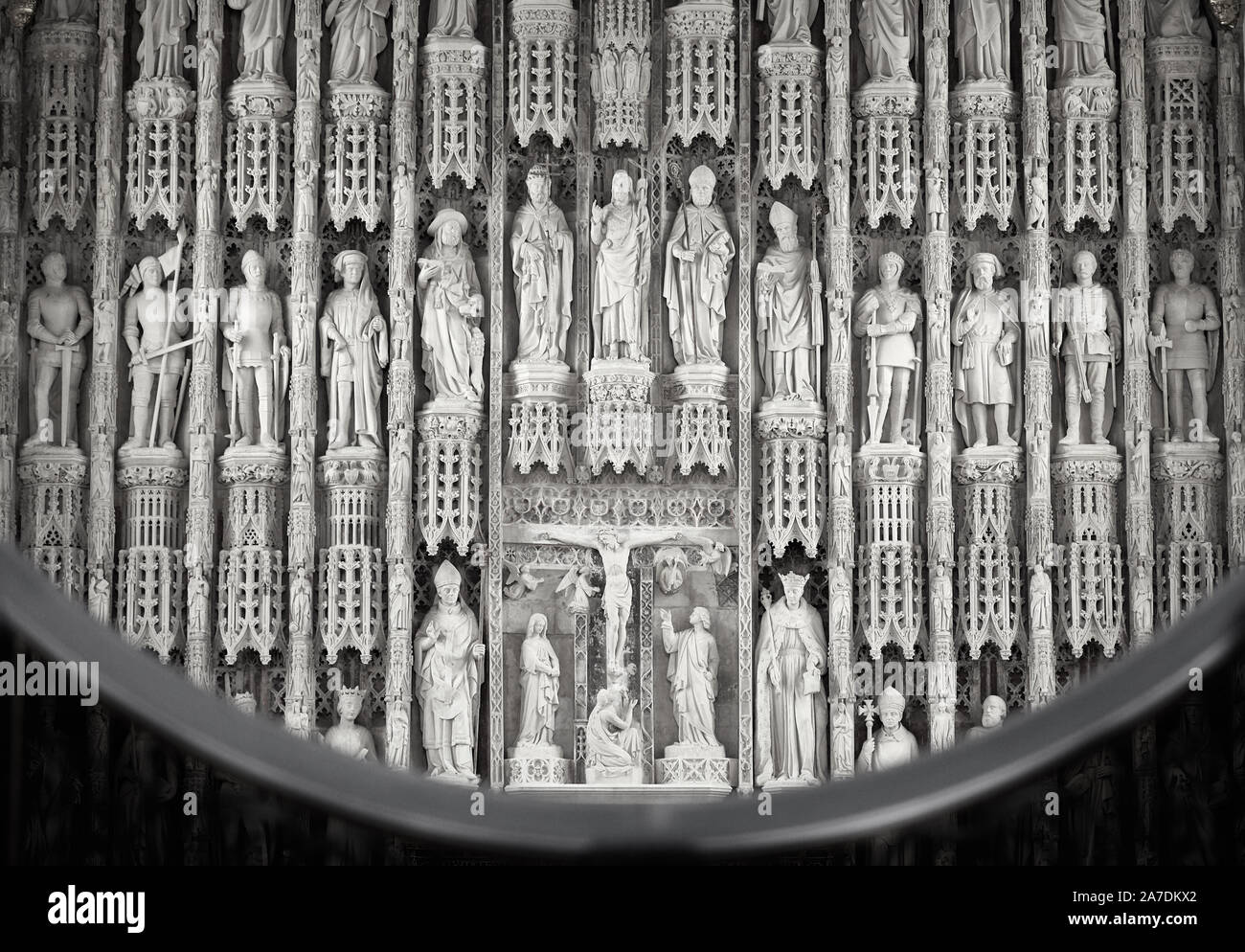 Stone statues on the wall behind the altar in the chapel of All Souls ...