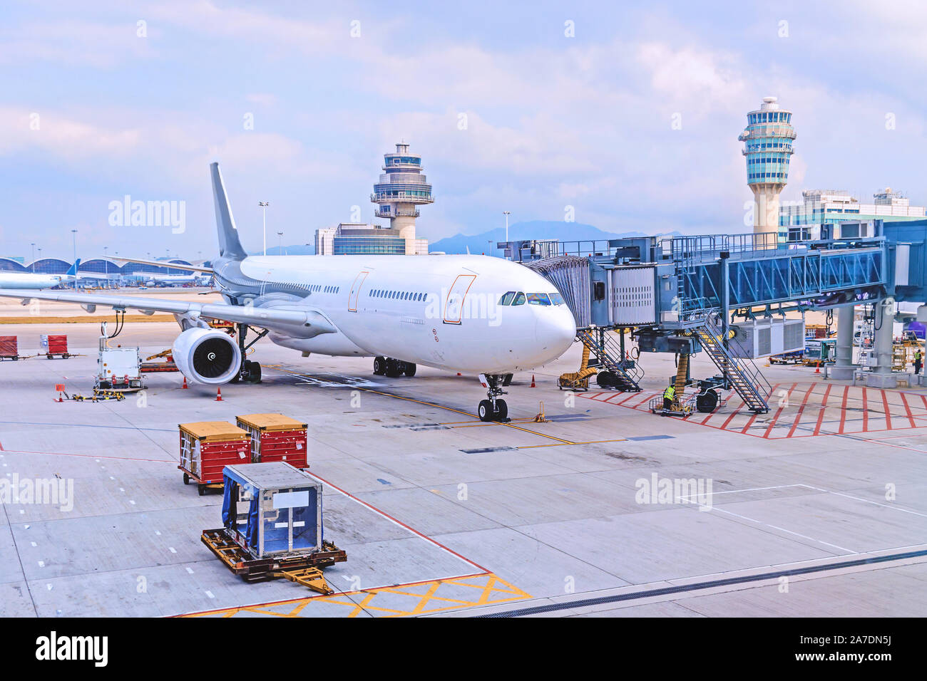 Aircraft with airport ground equipment. Preparation of the airplane ...