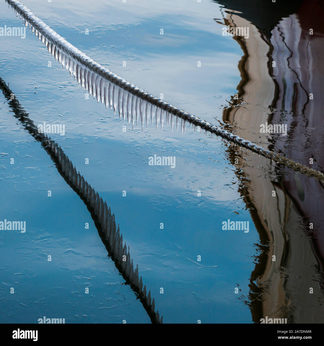 Stalactites bridge hi-res stock photography and images - Alamy