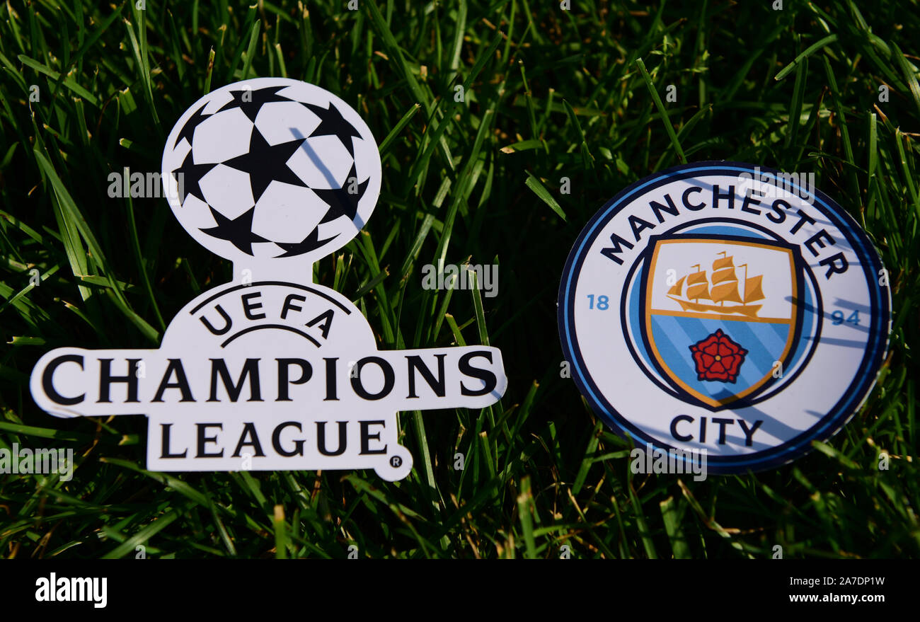 Manchester city football logo hi-res stock photography and images - Alamy