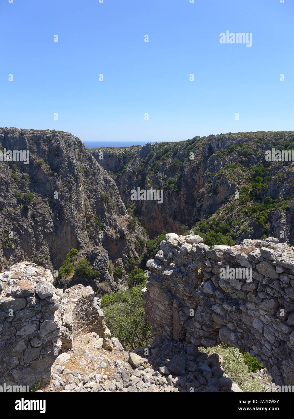 Kithira arch hi-res stock photography and images - Alamy