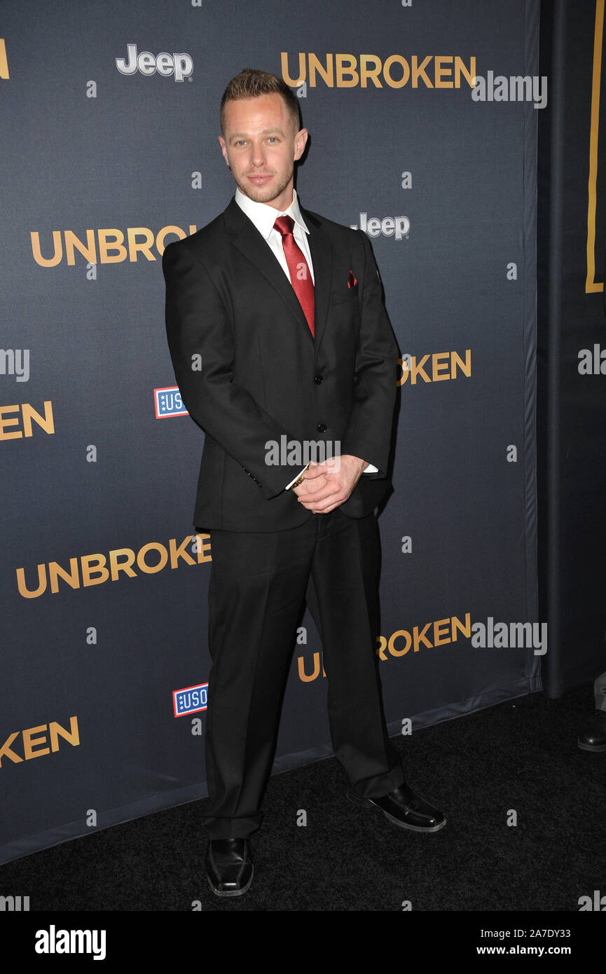 Unbroken la premiere hi-res stock photography and images - Alamy
