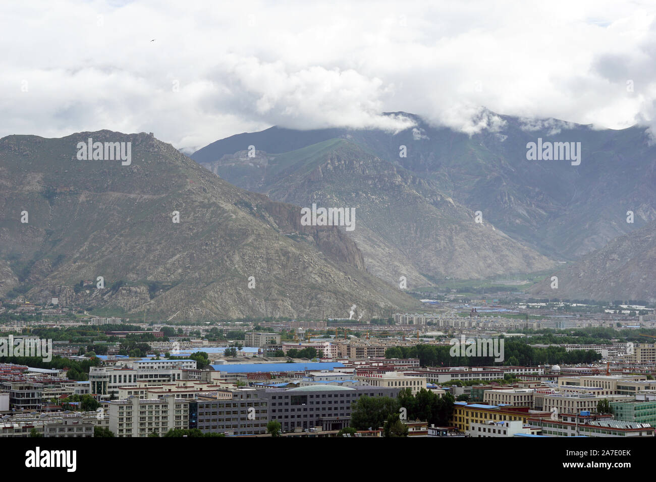 Tibetan autonomous region hi-res stock photography and images - Alamy
