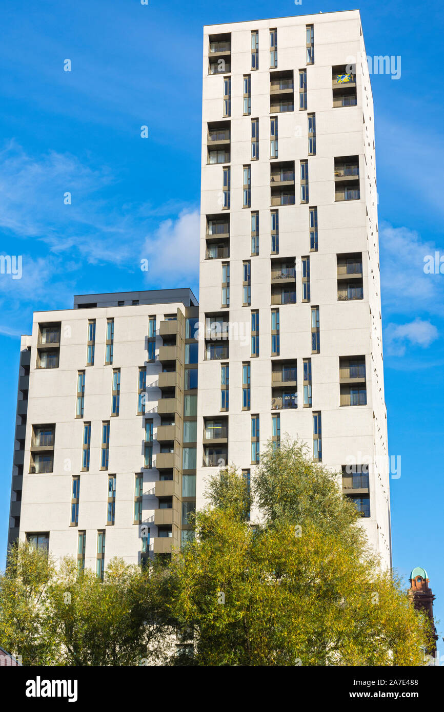 Block of flats architecture hi-res stock photography and images - Alamy