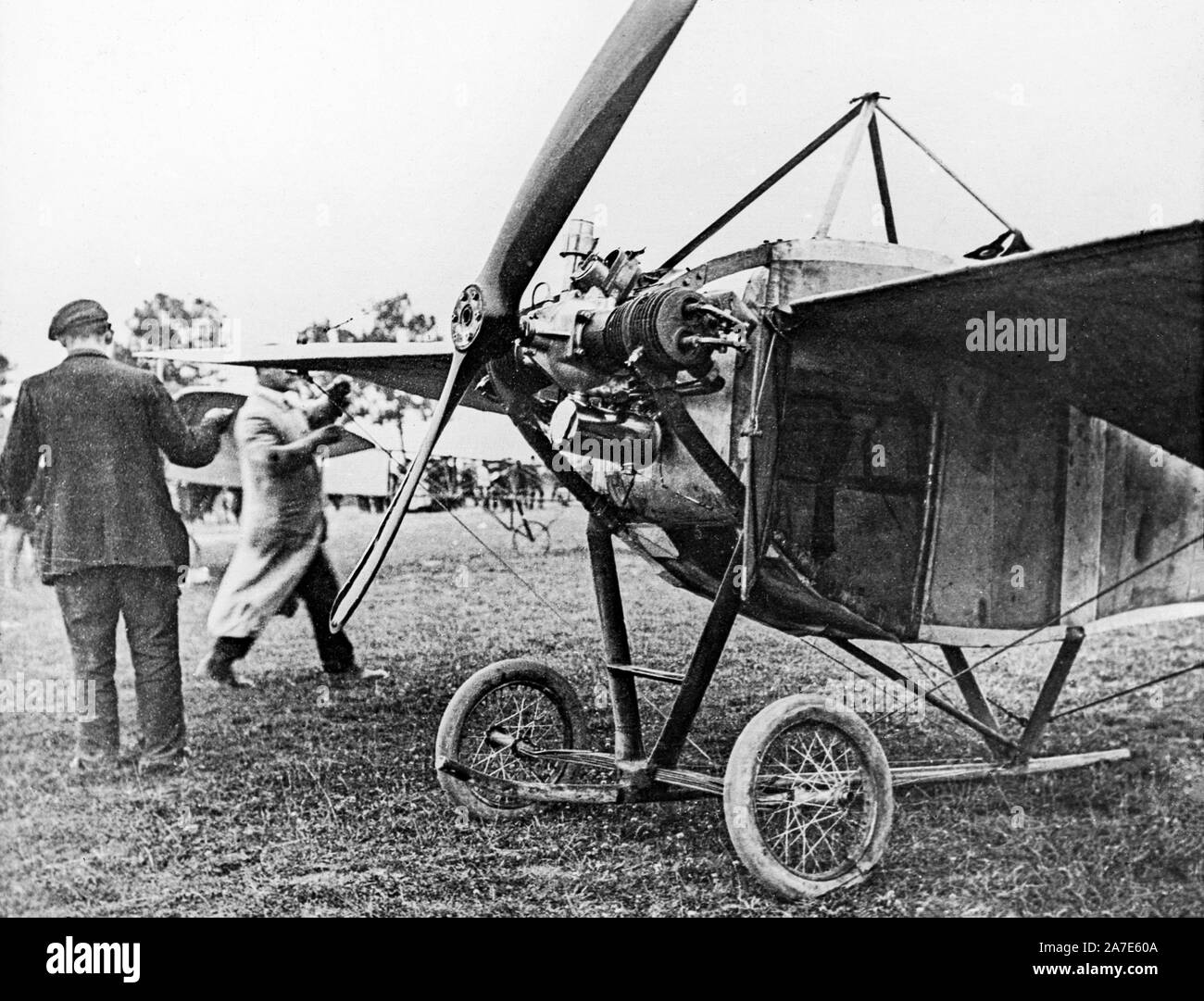 Flying monoplane hi-res stock photography and images - Alamy