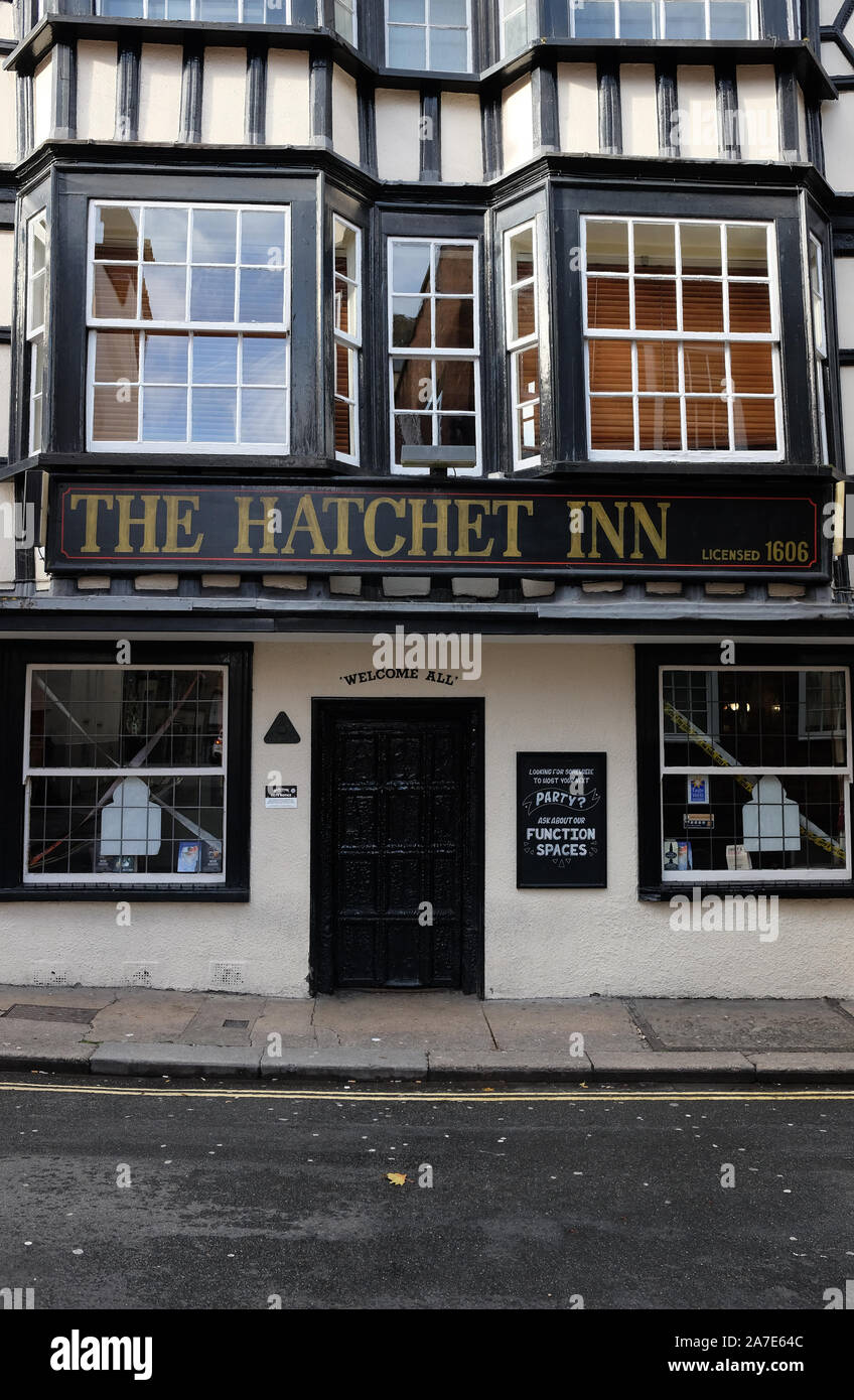 Frogmore street hi-res stock photography and images - Alamy